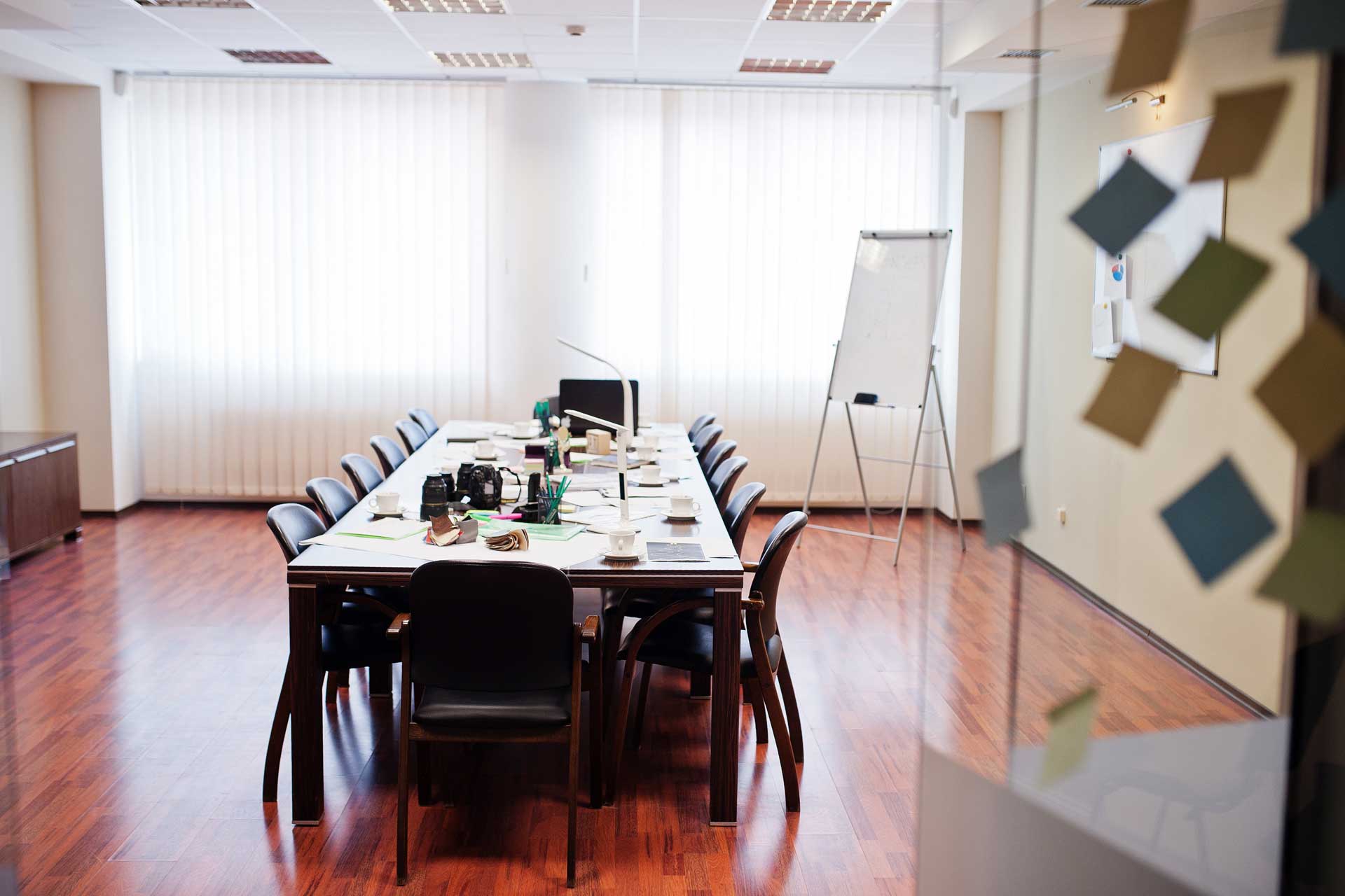 Conference Hall - Krstiinteriors